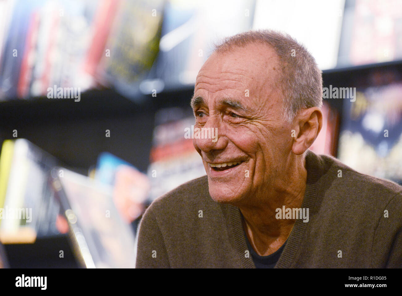 Rome, Italy. 11th Nov, 2018. The singer Roberto Vecchioni presents his ...