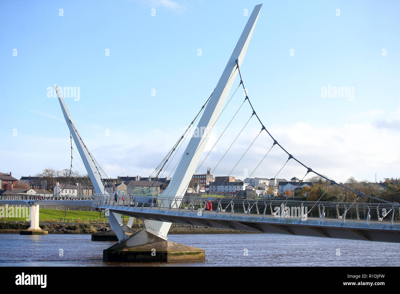 One a catholic and the other a protestant hi-res stock photography and ...
