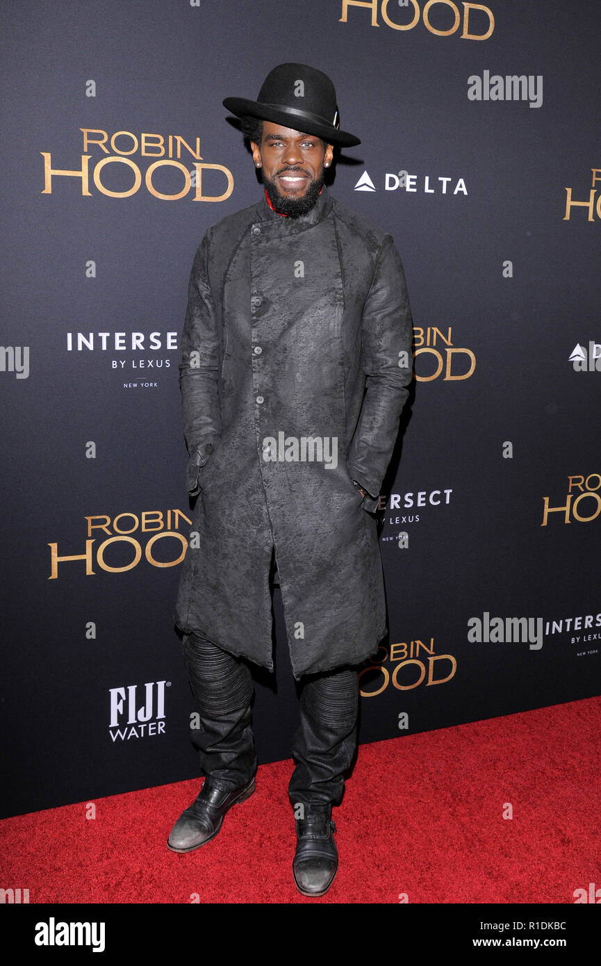 NEW YORK, NY - NOVEMBER 11: Actor Mustafa Shakir attends the 'Robin ...