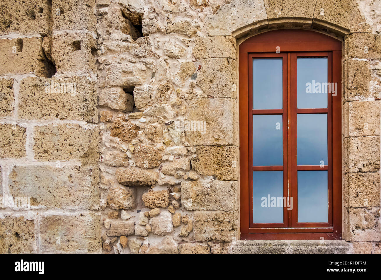 Window in old stone house Stock Photo - Alamy