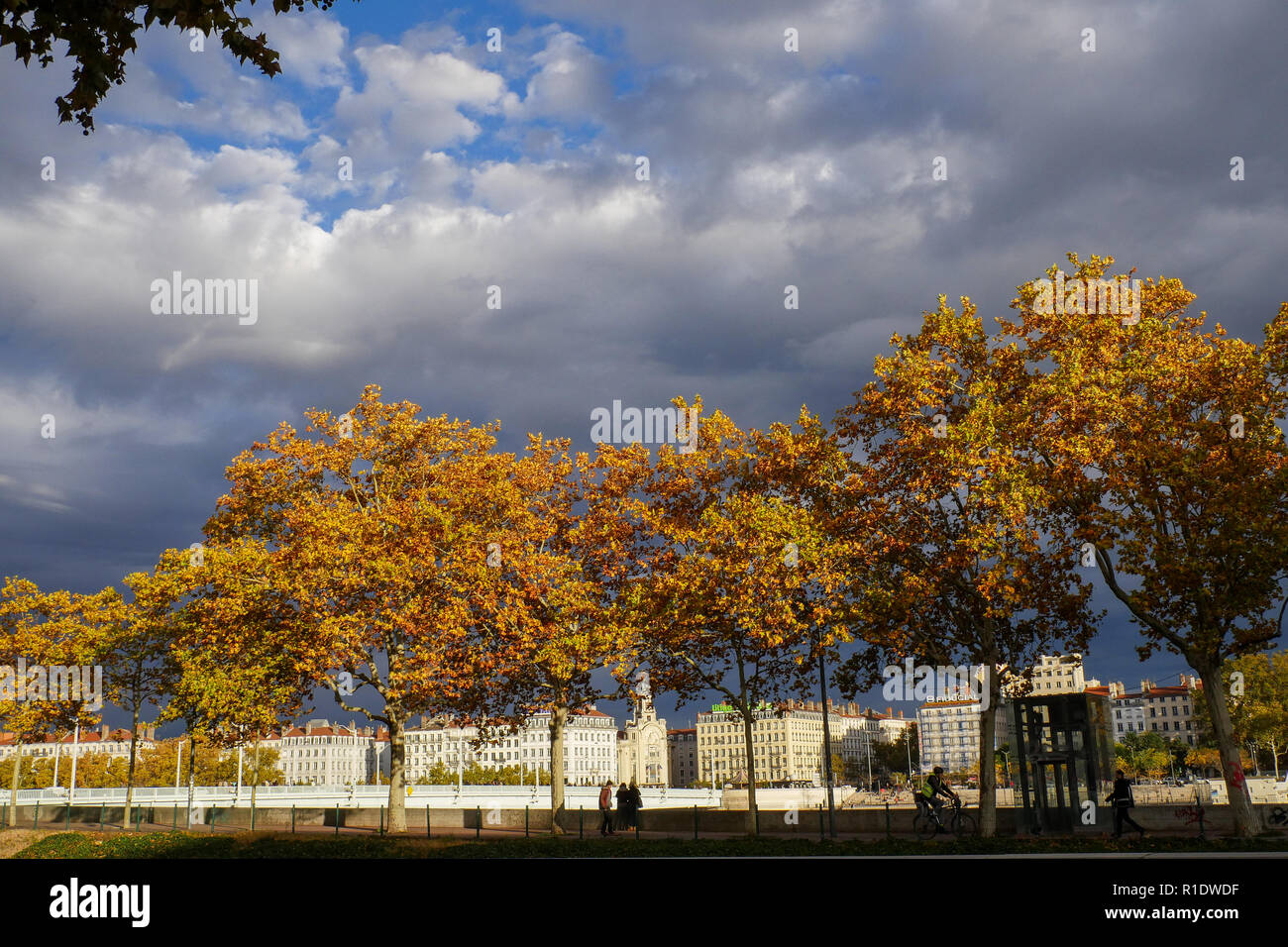 Lyon meteo hi-res stock photography and images - Alamy