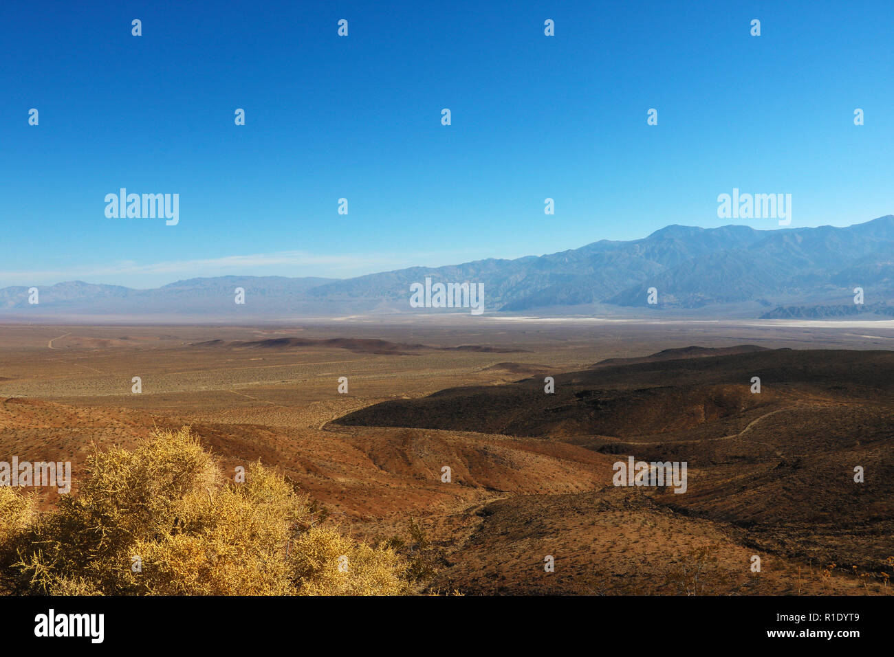 Fantastic desert scenery hi-res stock photography and images - Alamy