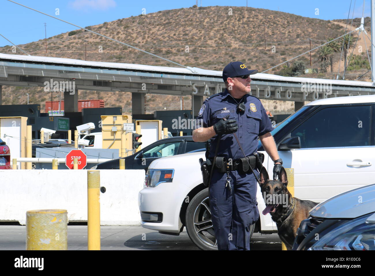 Cbp port hi-res stock photography and images - Alamy