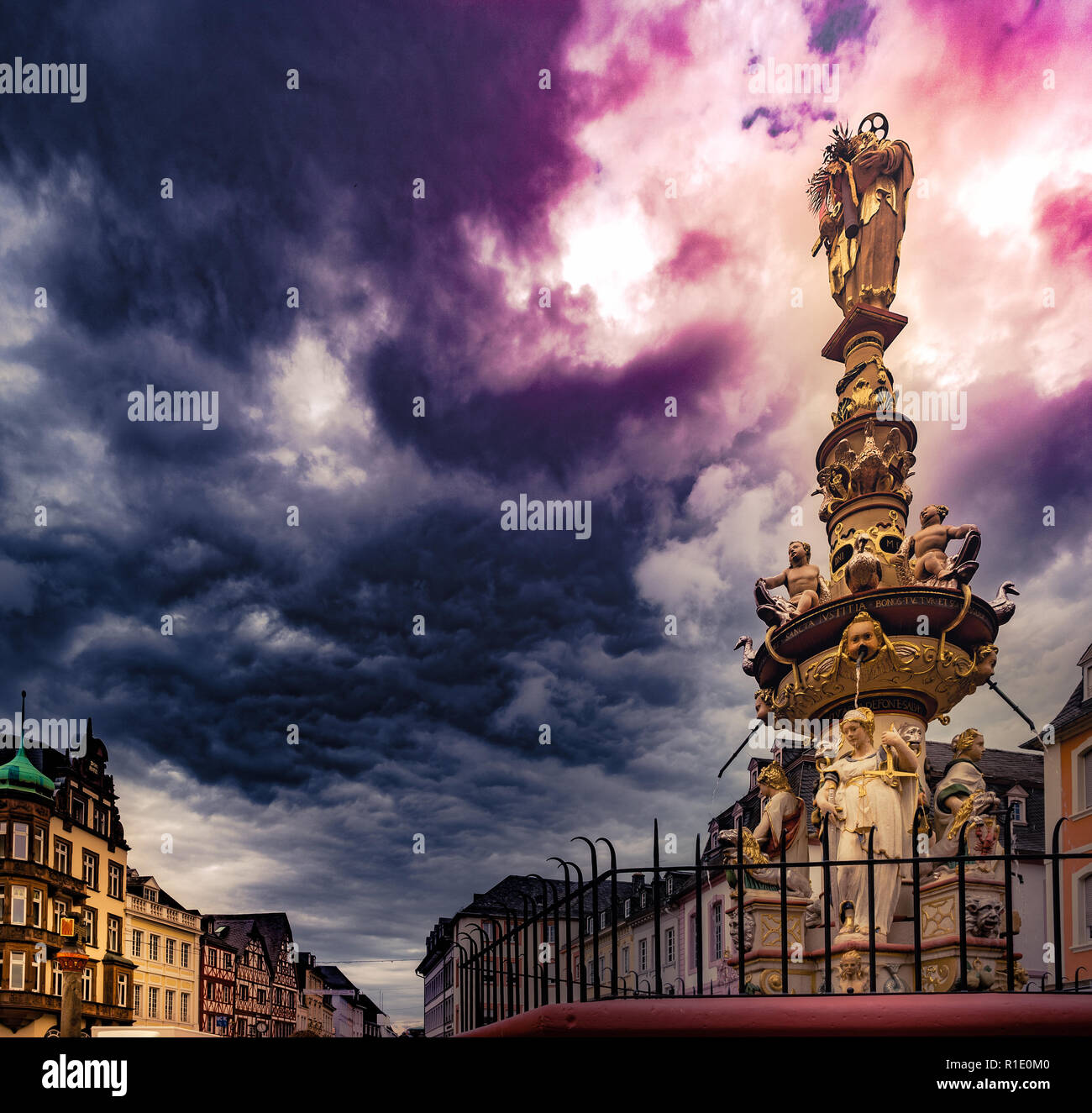 Petrusbrunnen hauptmarkt trier hi-res stock photography and images - Alamy