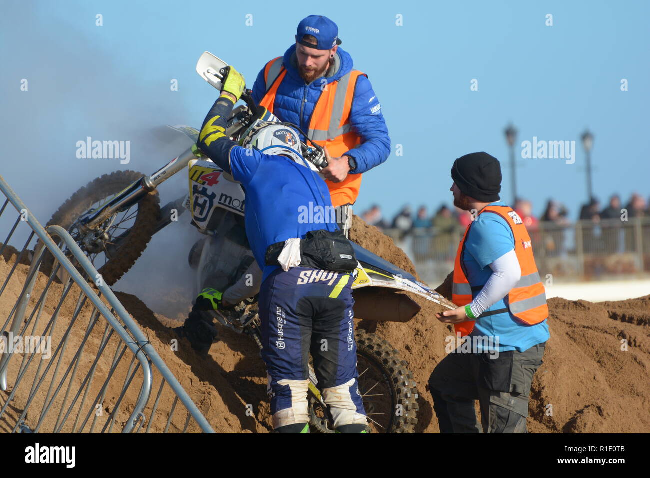 Sidecar motocross racing hi-res stock photography and images - Alamy
