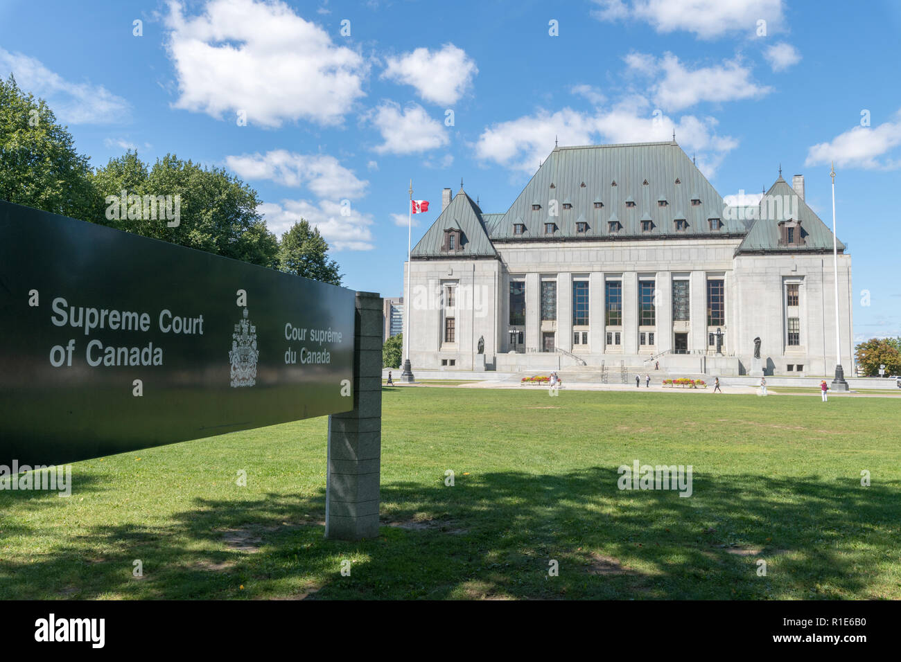 Canadian court hi-res stock photography and images - Alamy