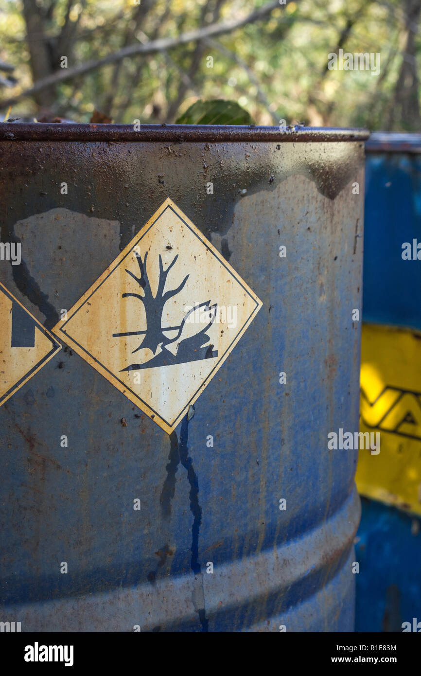 Dangerous chemicals sign hi-res stock photography and images - Alamy