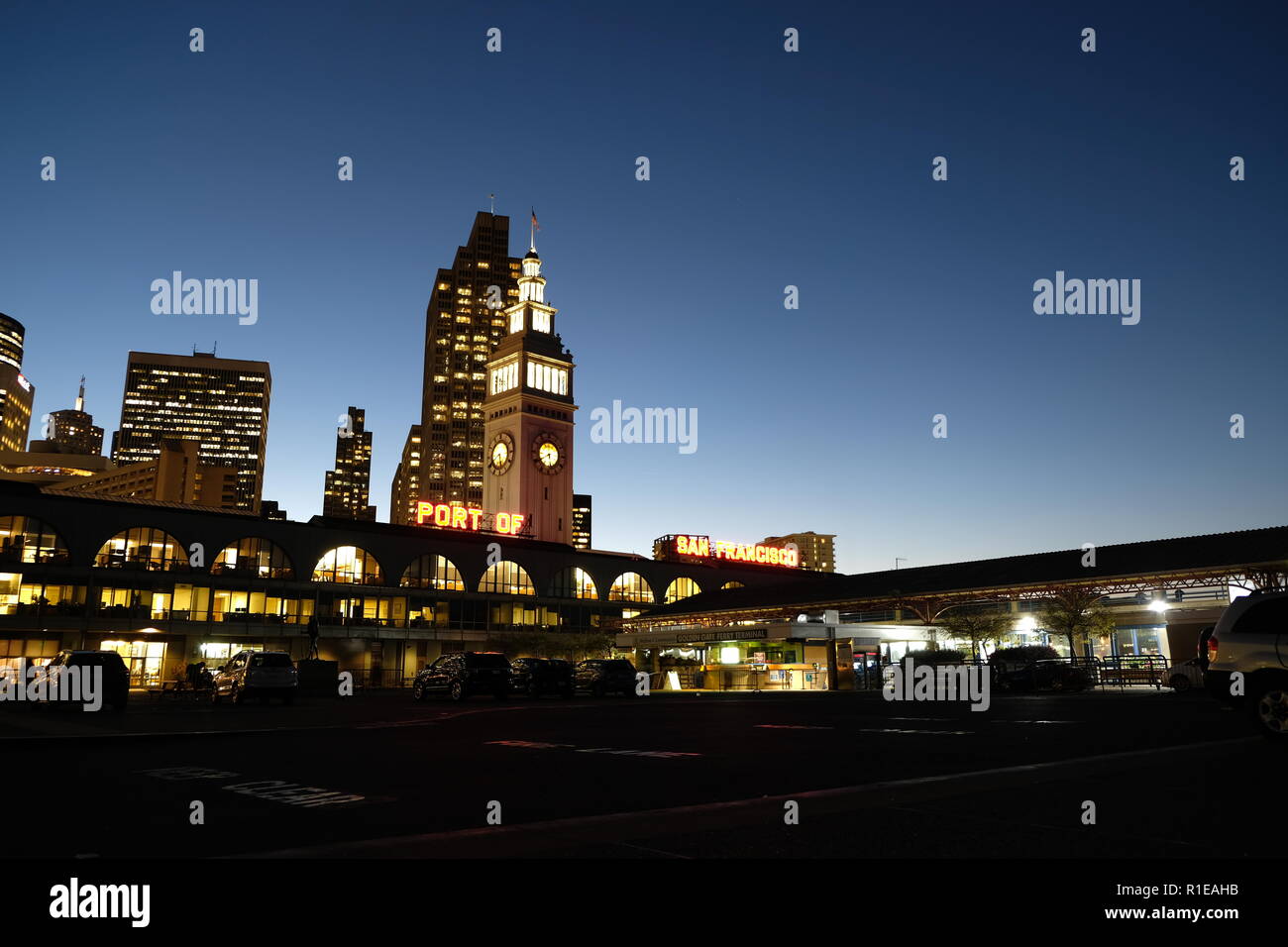 Ferry building san francisco night hi-res stock photography and images ...