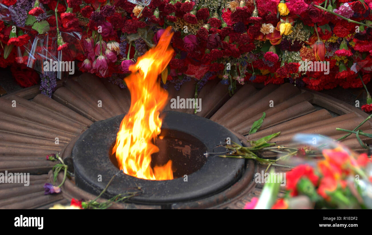 Eternal memorable fire of the Great Victory Stock Photo - Alamy