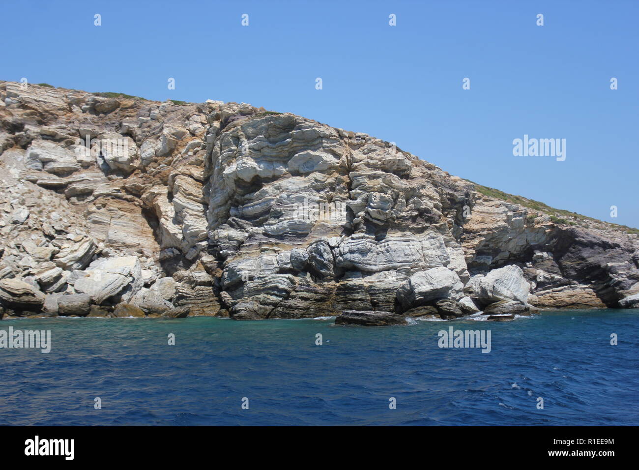 Sharp cliff hi-res stock photography and images - Alamy
