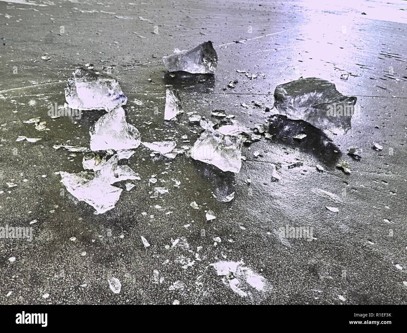 Monolith antarctica hi-res stock photography and images - Alamy