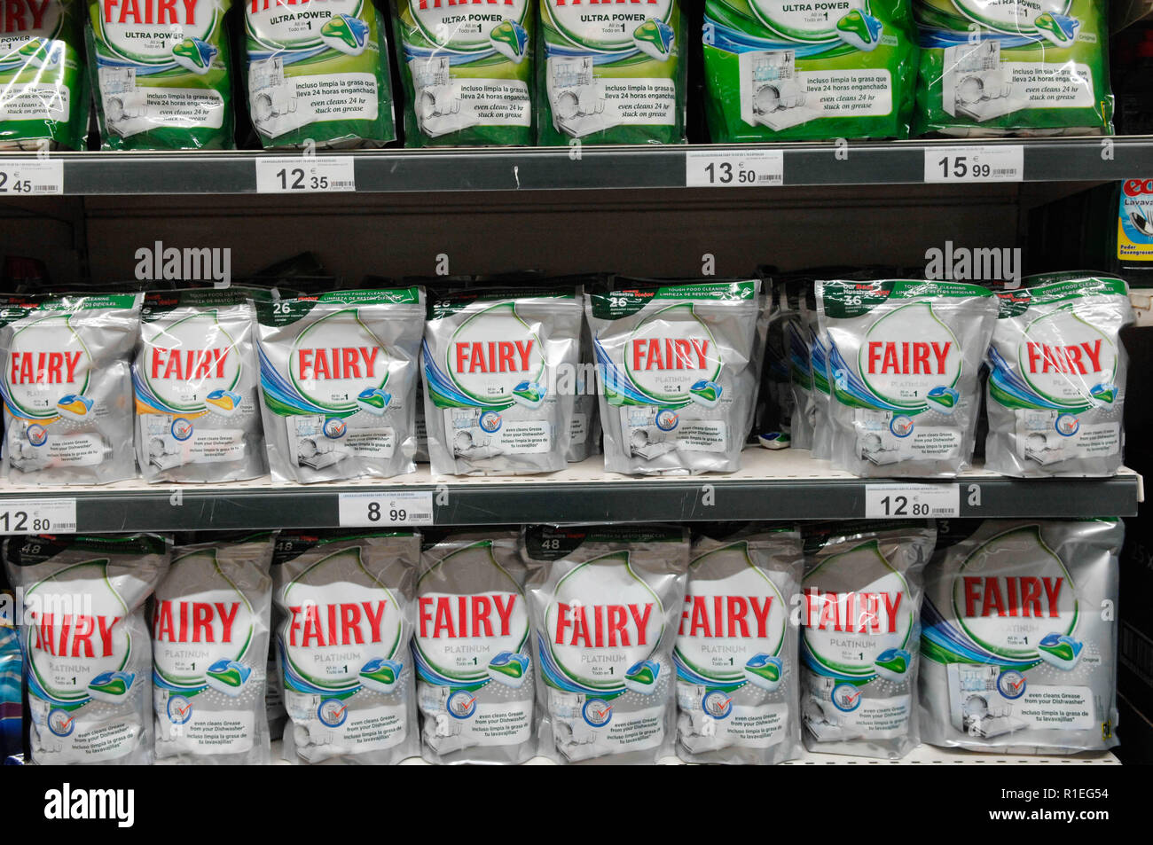 Fairy liquid supermarket hi-res stock photography and images - Alamy