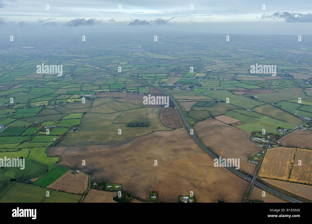 Typical irish landscape hi-res stock photography and images - Alamy