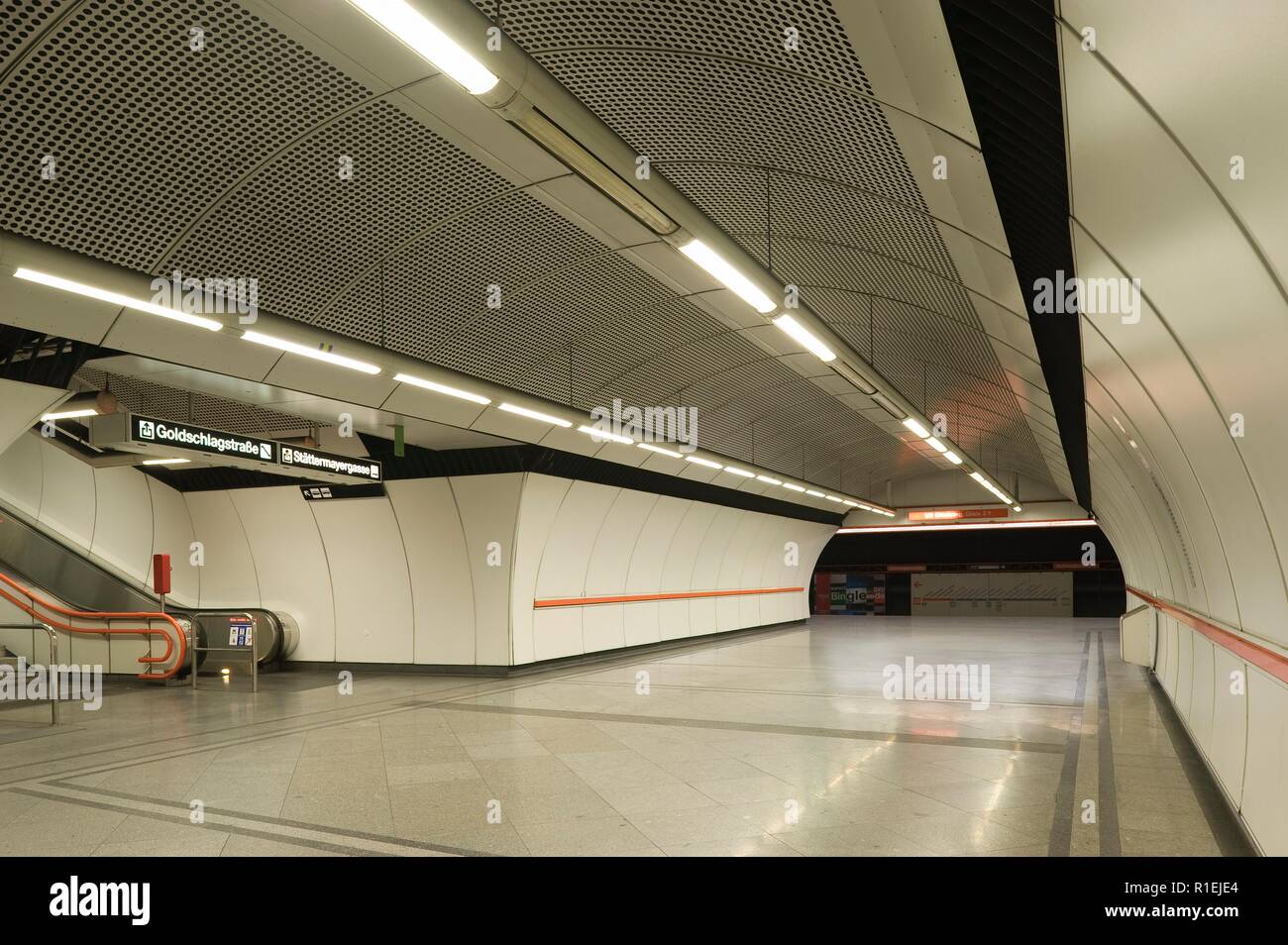 Wien, U-Bahnlinie U3, Station Schweglerstraße, Architektengruppe U-Bahn ...
