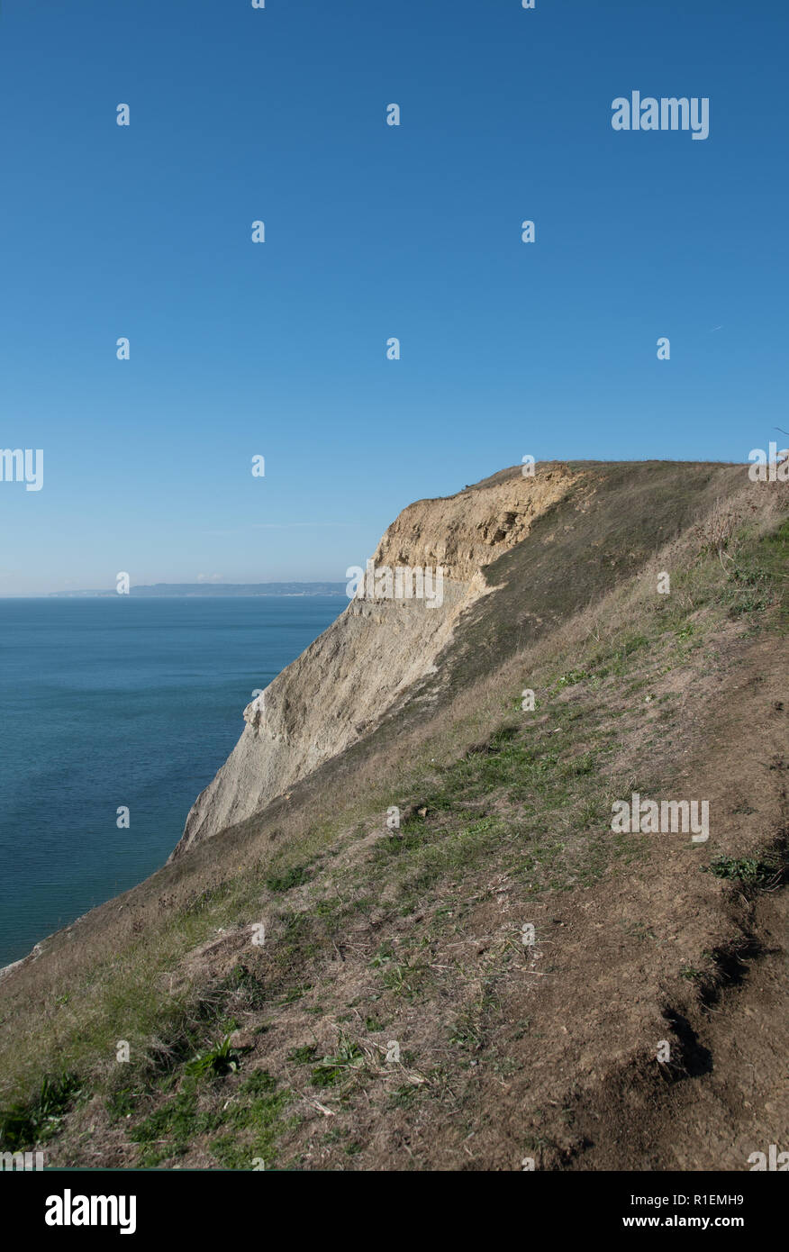 Unstable cliff tops hi-res stock photography and images - Alamy