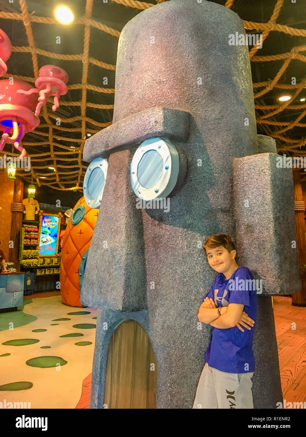 Sponge bob house hi-res stock photography and images - Alamy