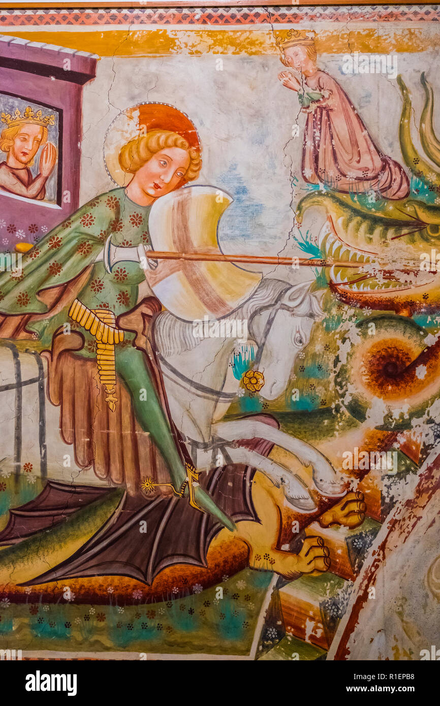 Killing slaying dragon hi-res stock photography and images - Alamy