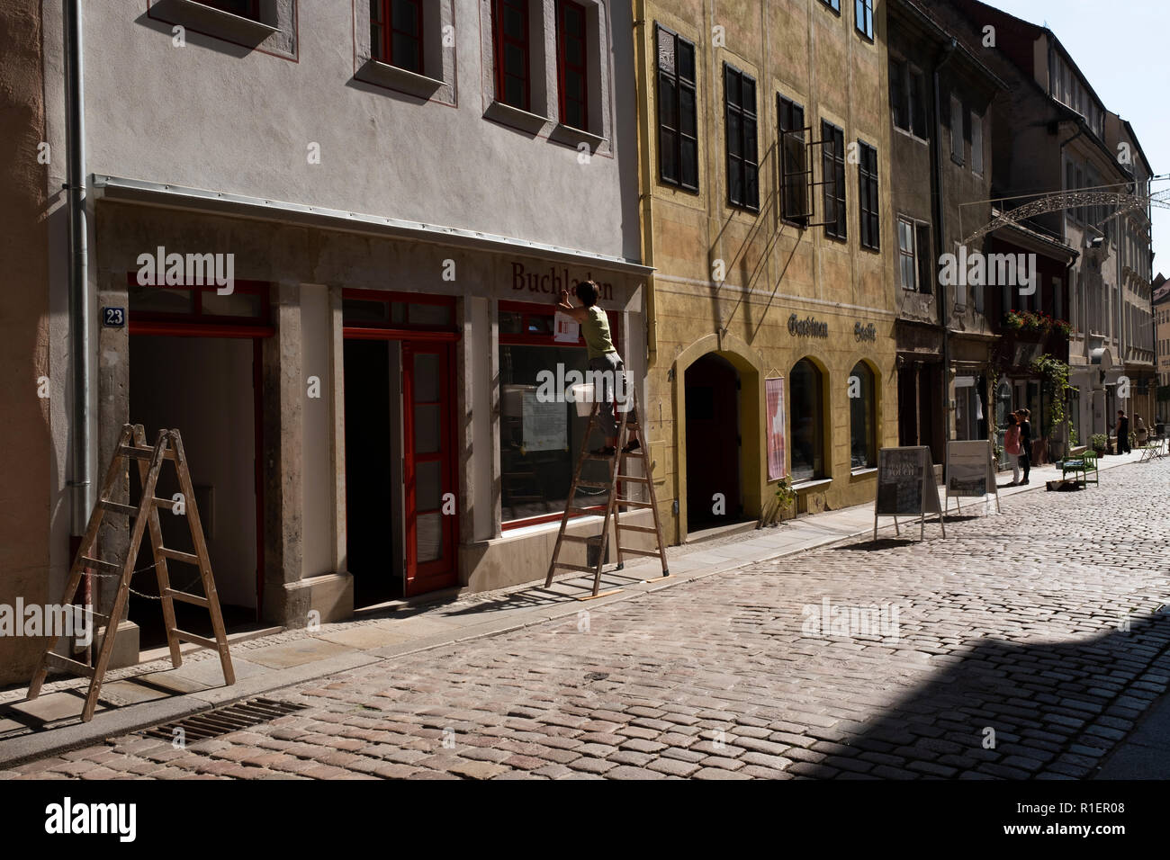 Sign writer brushes hi-res stock photography and images - Alamy