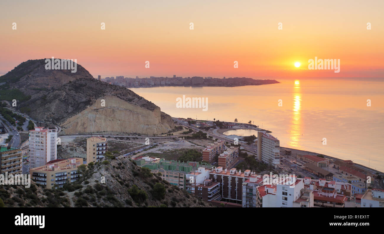 Alicante city hi-res stock photography and images - Alamy