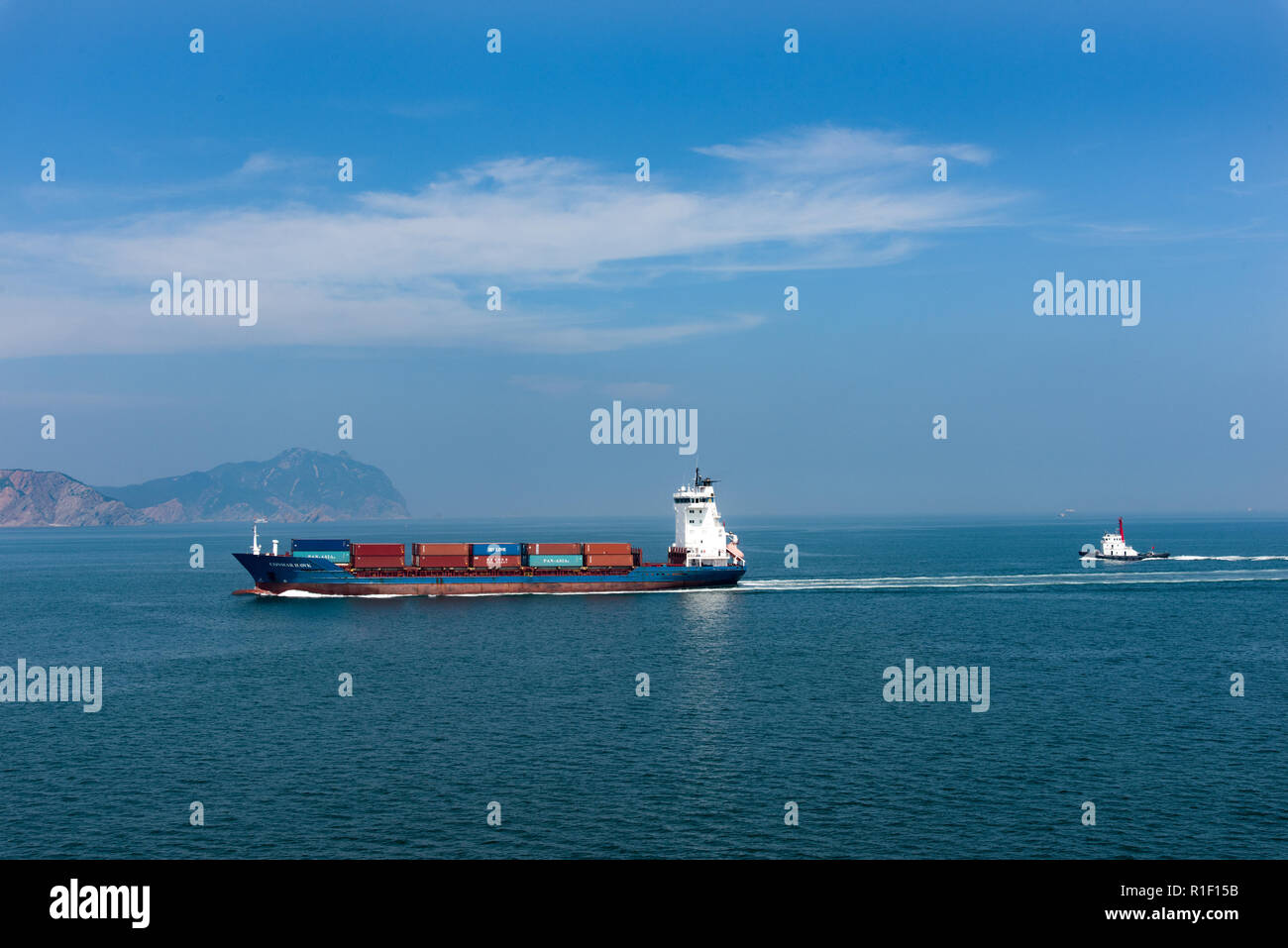 Conmar hawk hi-res stock photography and images - Alamy