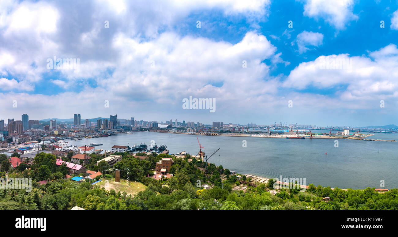 Yantai port hi-res stock photography and images - Alamy