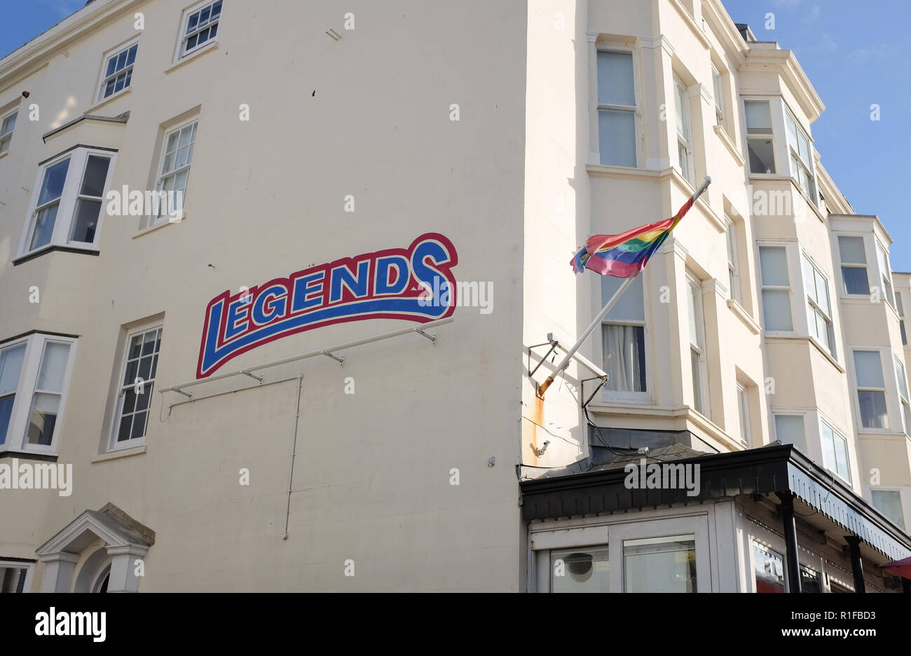 Brighton seafront bars hi-res stock photography and images - Alamy