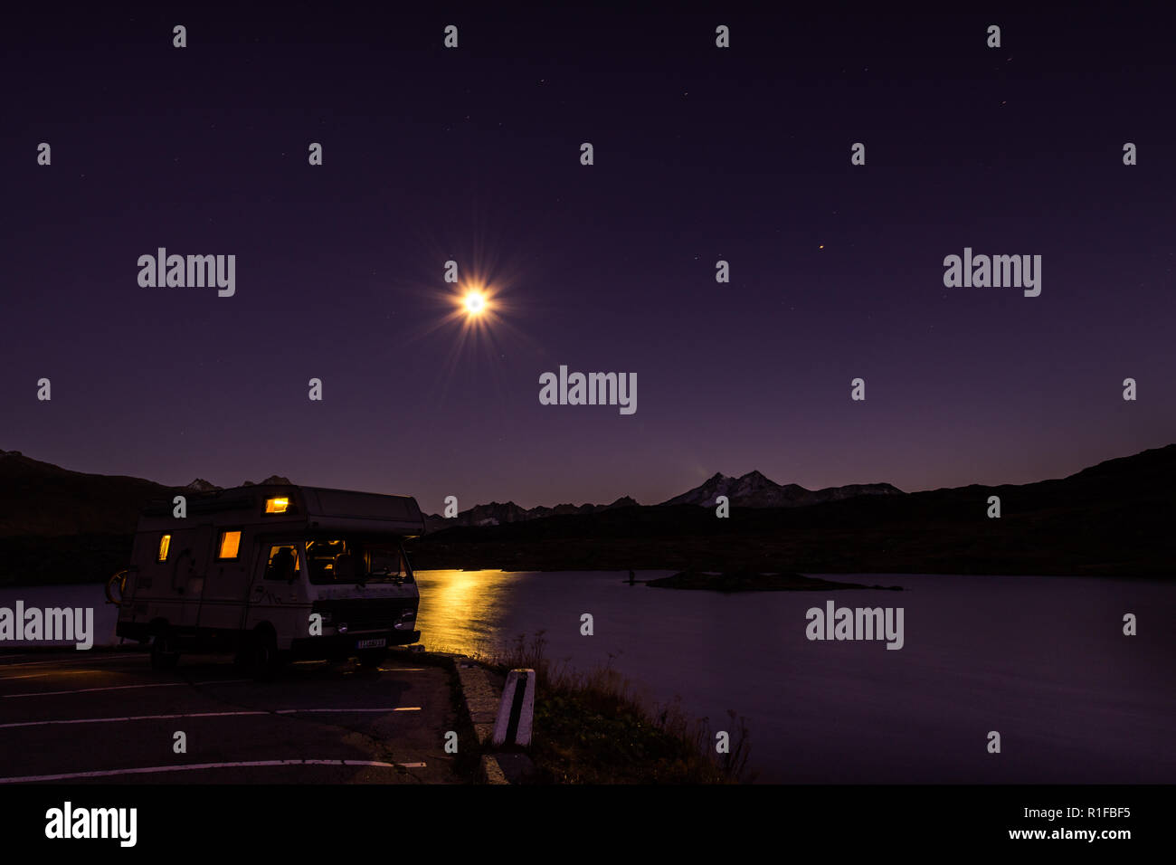 Swiss night sky hi-res stock photography and images - Alamy