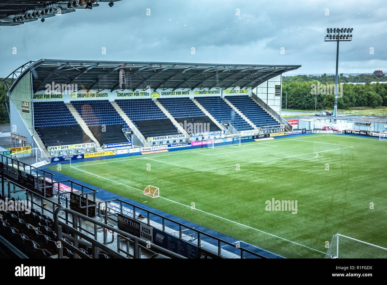 Falkirk stadium hi-res stock photography and images - Alamy