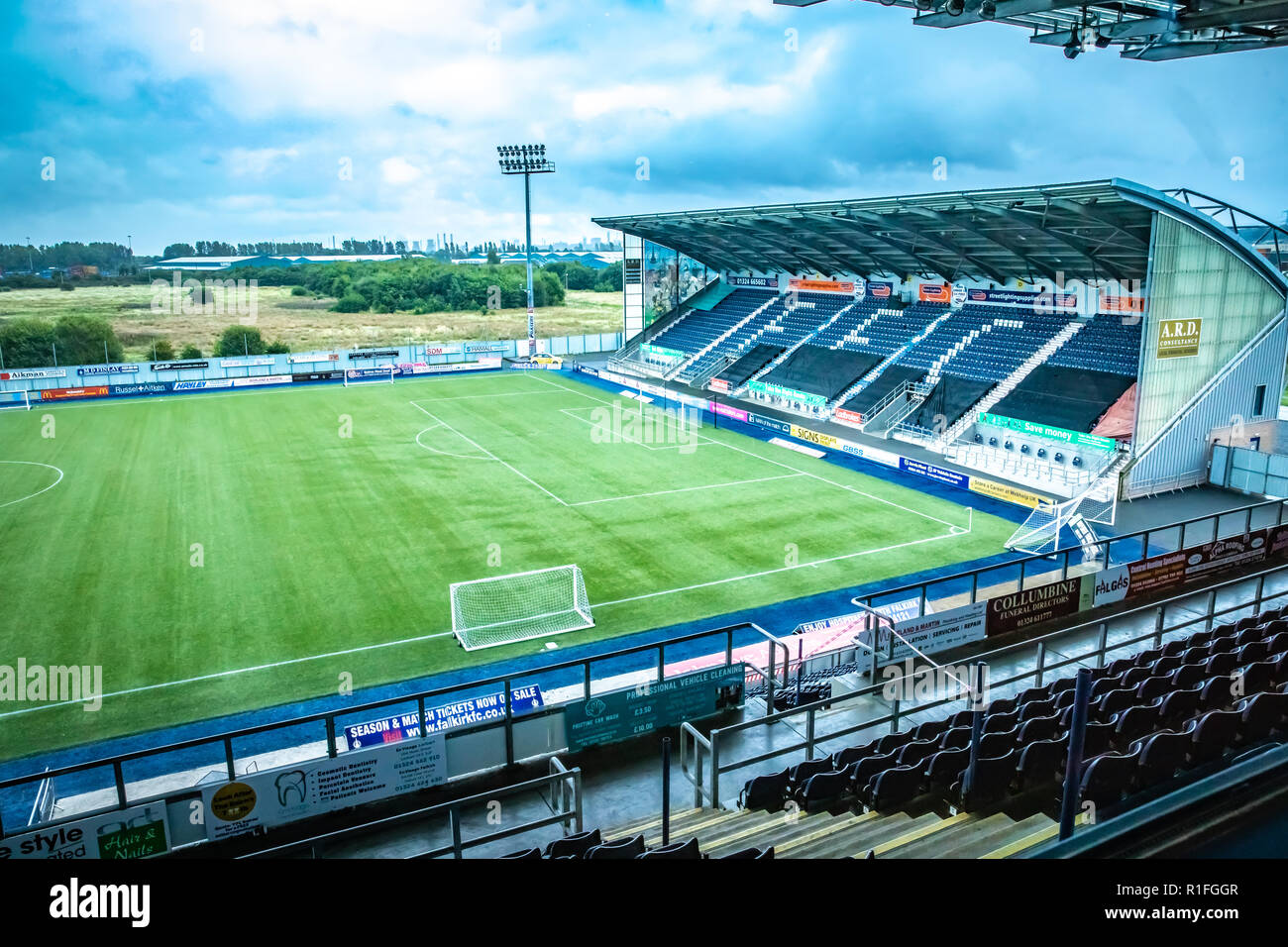 Falkirk stadium hi-res stock photography and images - Alamy