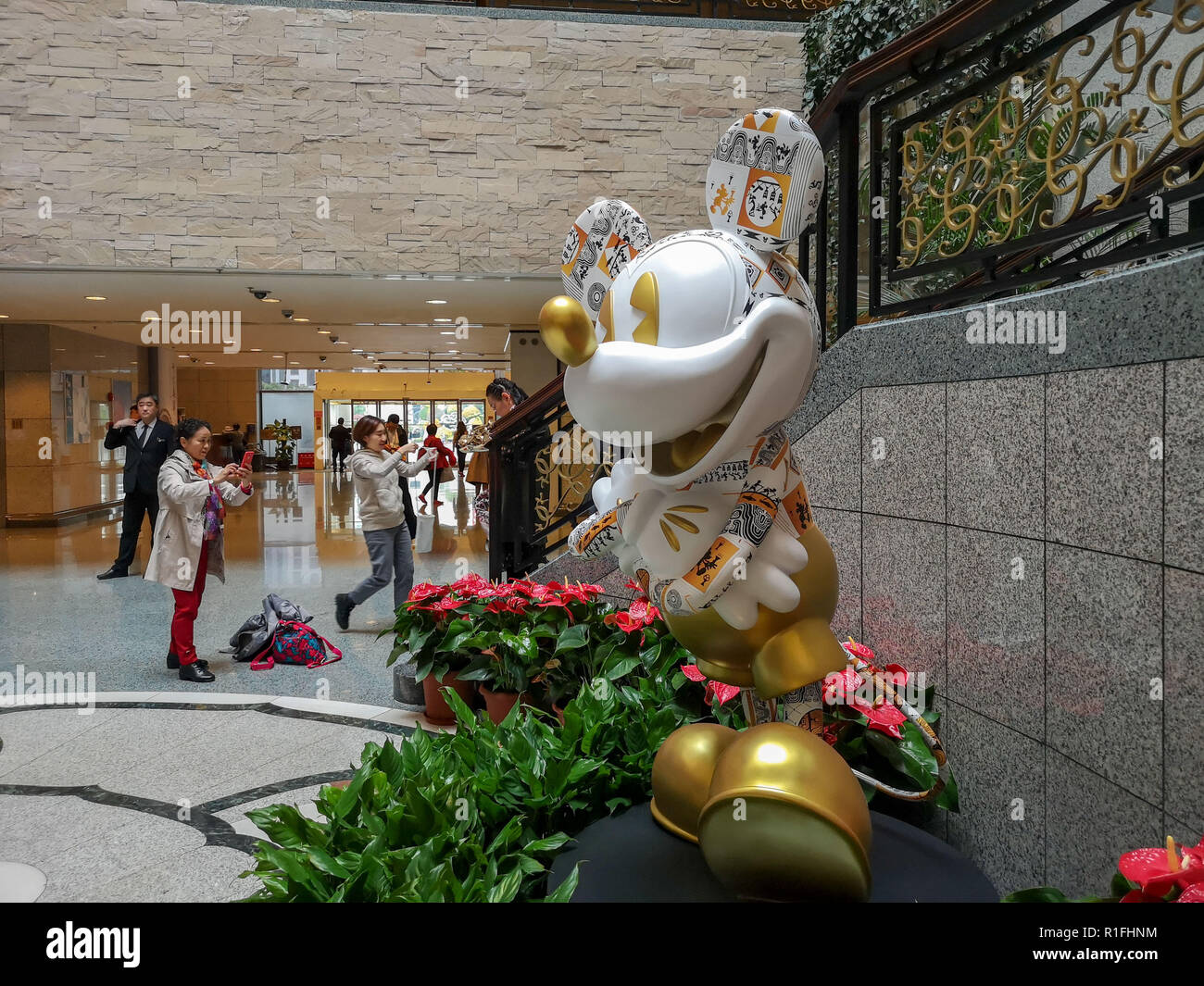 Shanghai, Shanghai, China. 12th Nov, 2018. Shanghai, CHINA-Shanghai ...