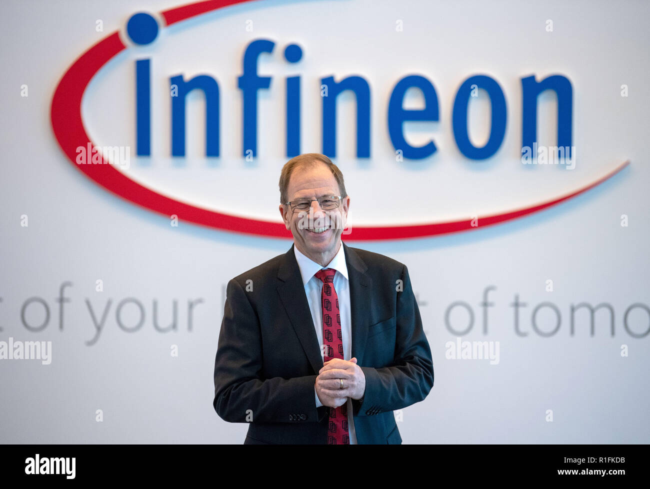 Neubiberg, Germany. 12th Nov, 2018. Reinhard Ploss, CEO of Infineon ...