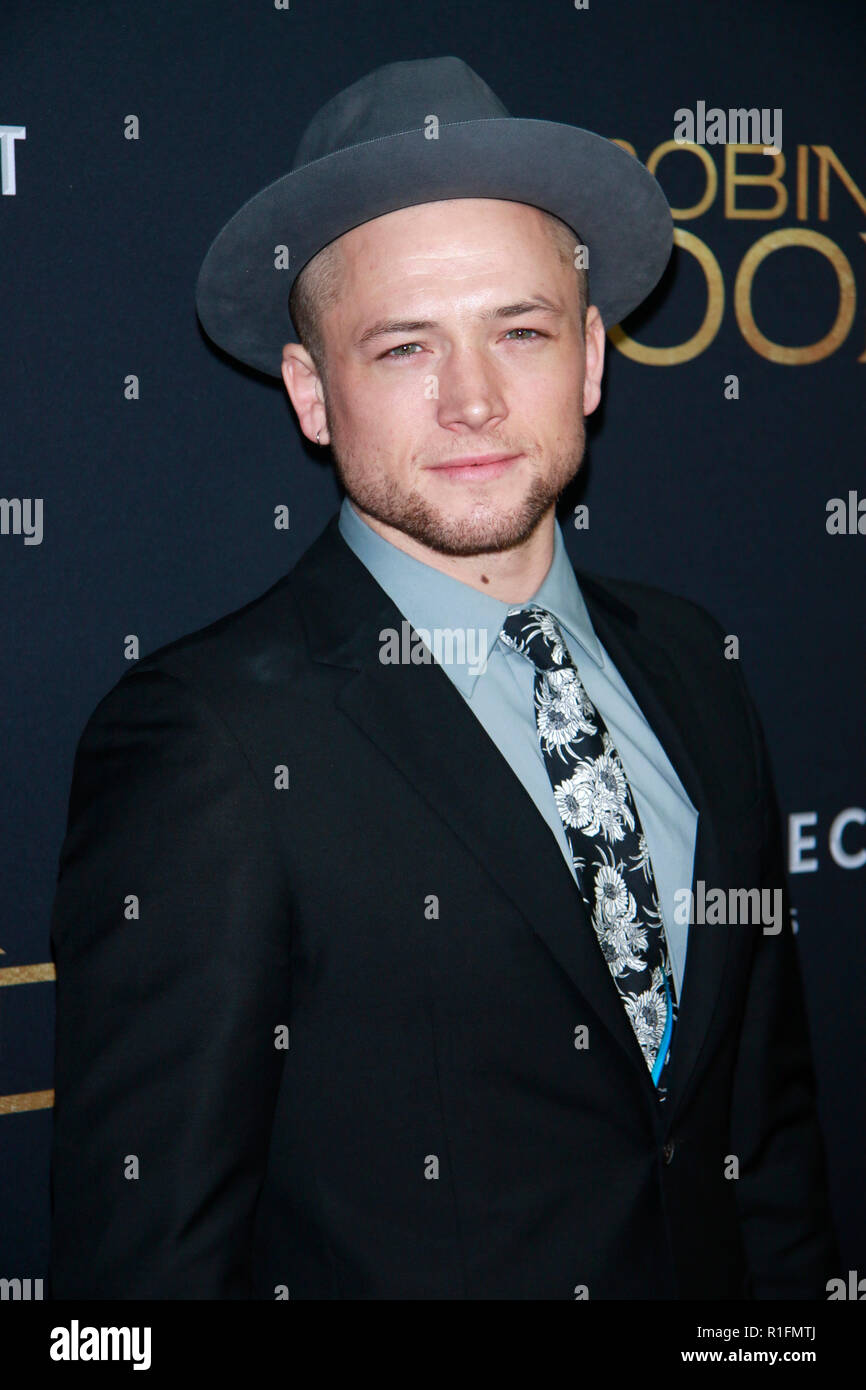 Taron egerton robin hood hi-res stock photography and images - Alamy
