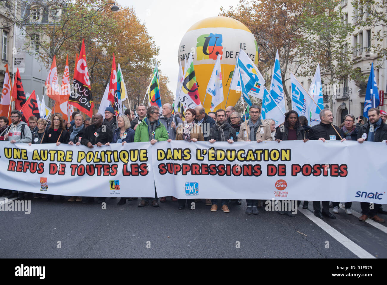 Education event in Paris Stock Photo - Alamy