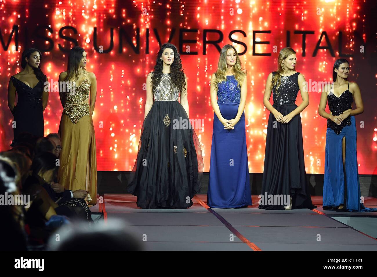 Roma life hi-res stock photography and images - Alamy