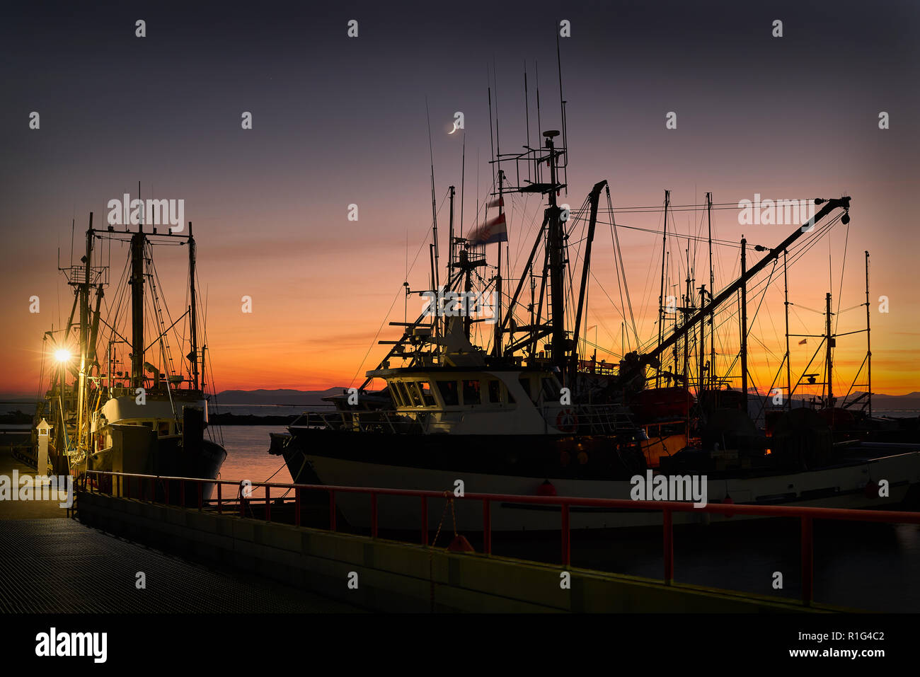 Canada cloud replica hi-res stock photography and images - Alamy