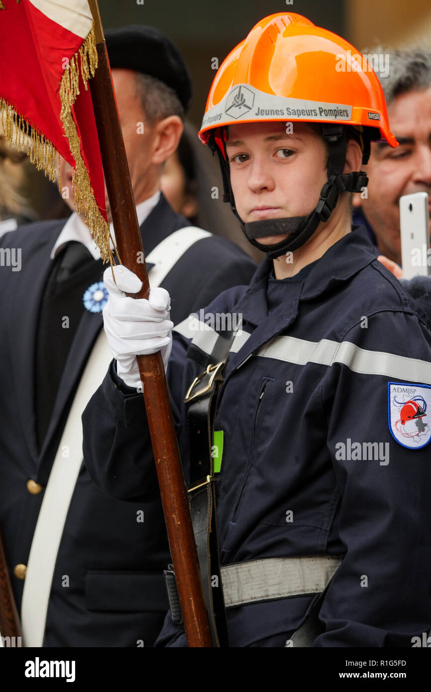 Sapeur pompier france hi-res stock photography and images - Alamy