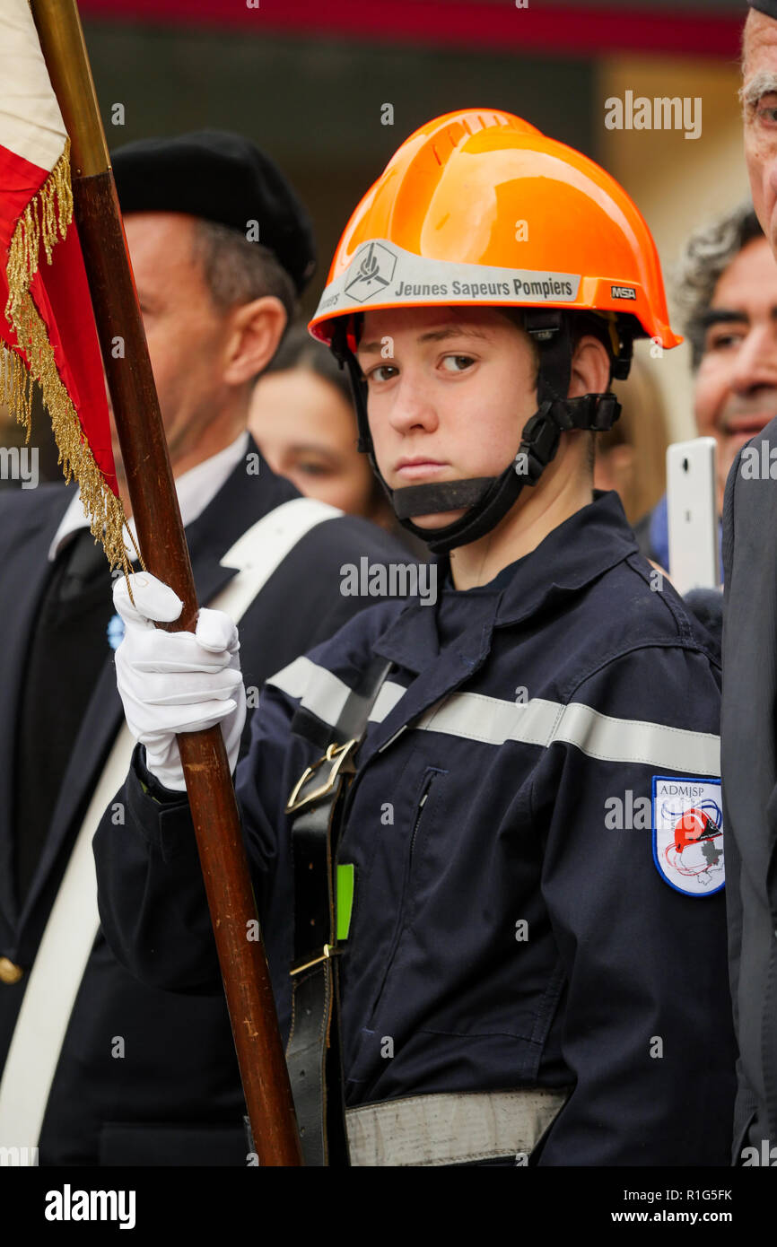 Pompier france hi-res stock photography and images - Alamy