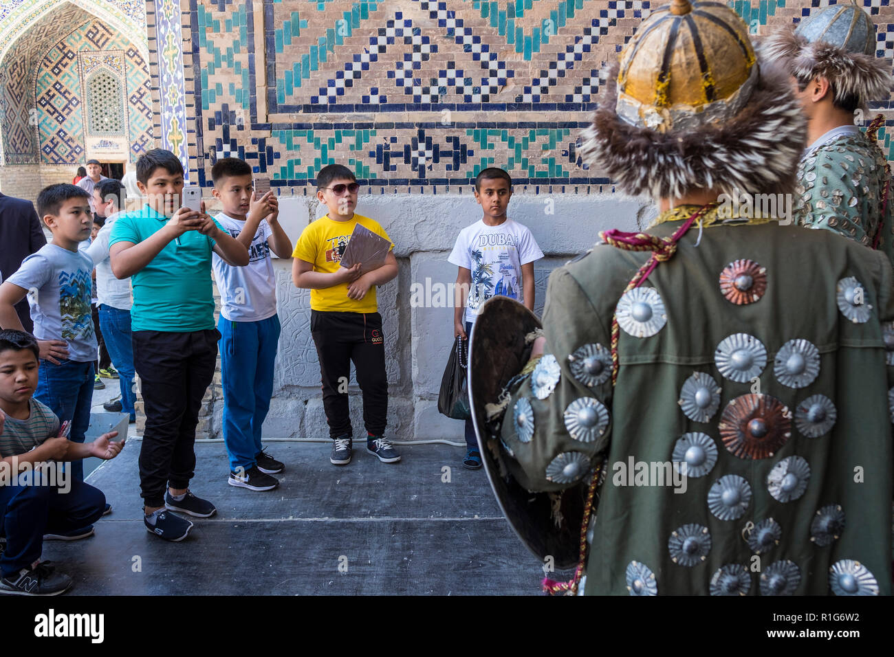 Uzbekistan, Samarkand, daily life Stock Photo - Alamy