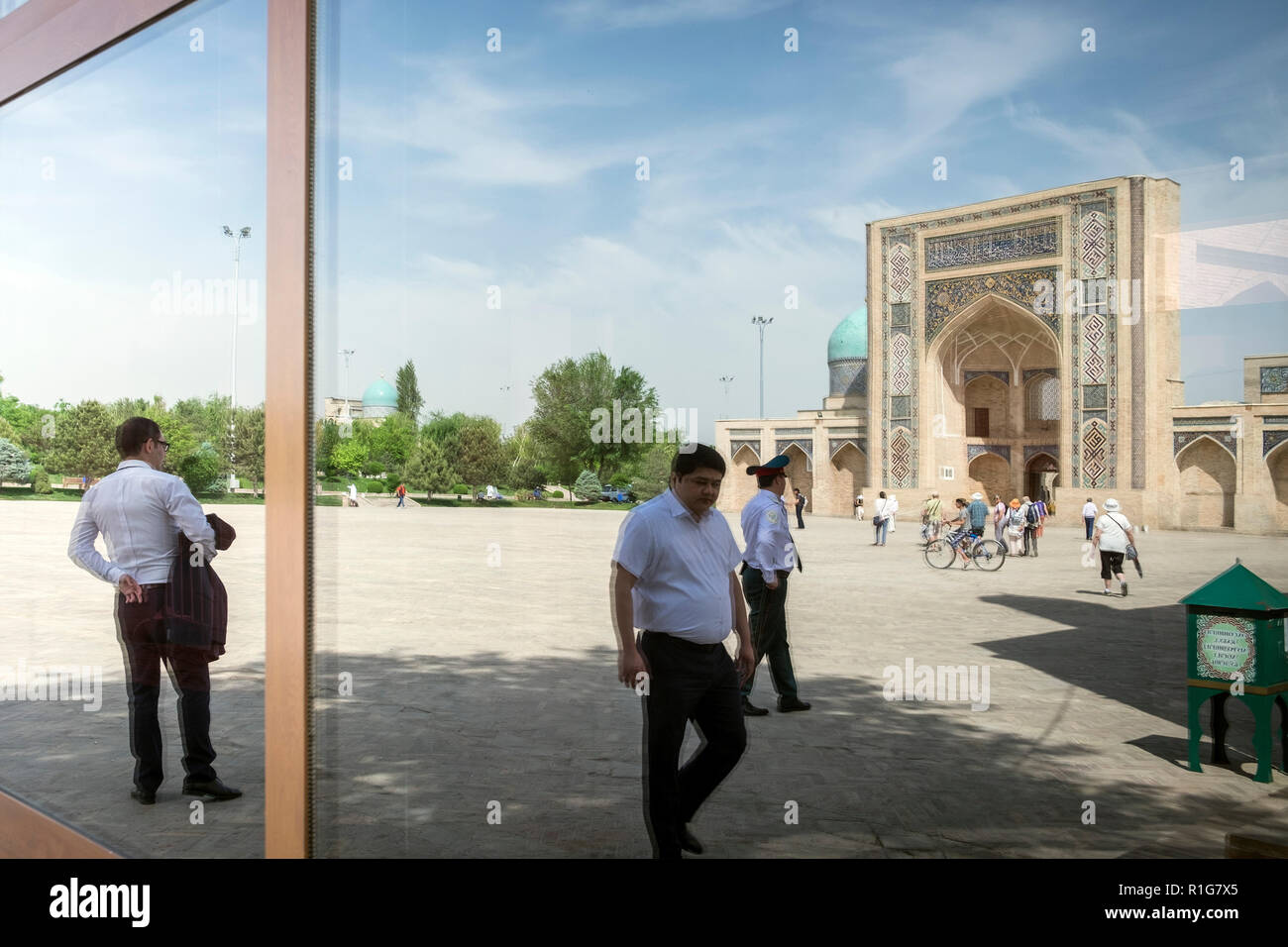 Uzbekistan, Tashkent, daily life Stock Photo - Alamy