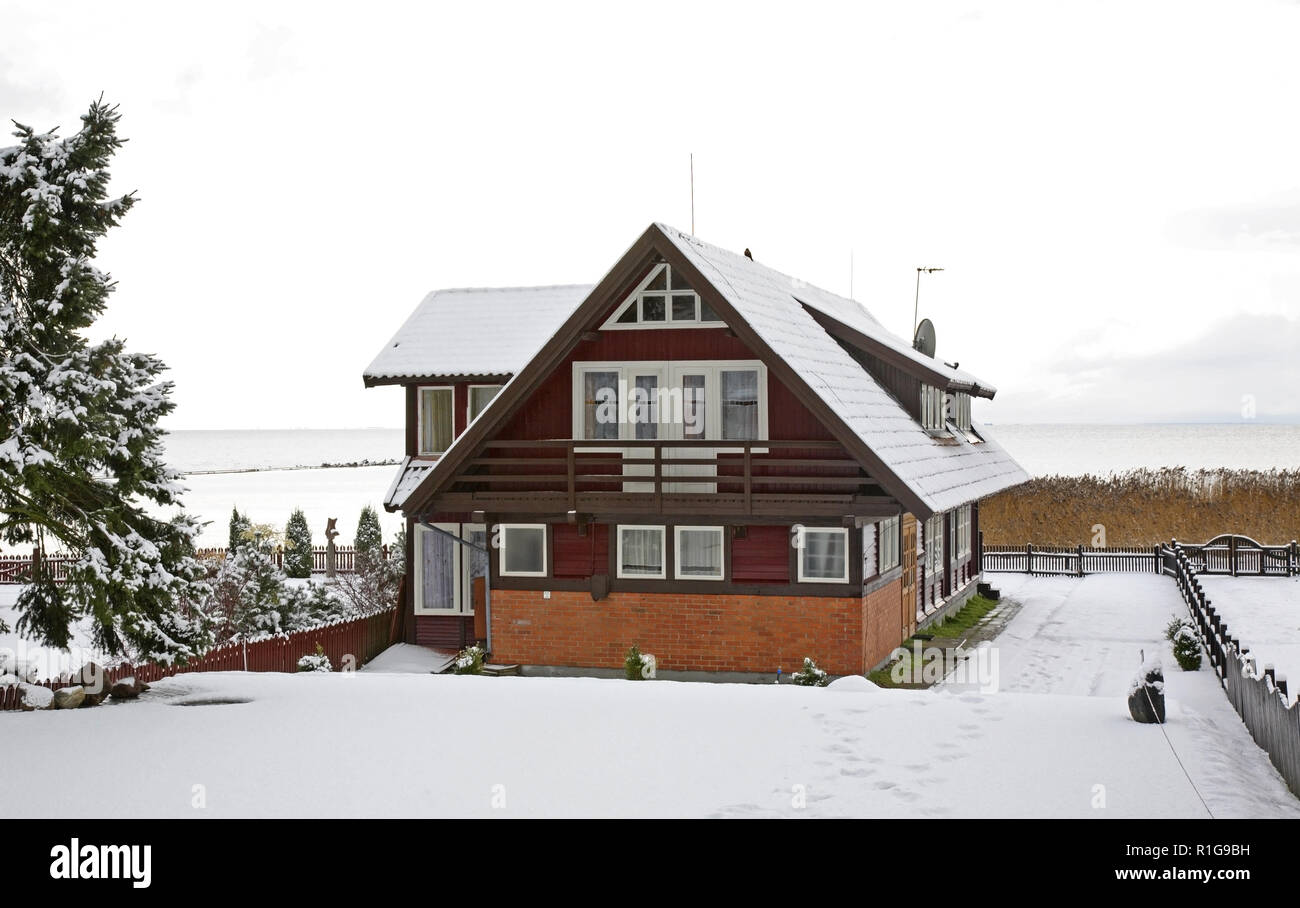 Nida village hi-res stock photography and images - Alamy