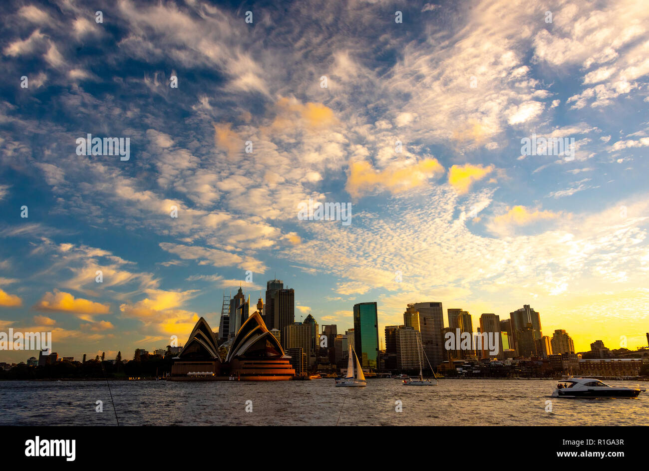 Sydney city sunset hi-res stock photography and images - Alamy