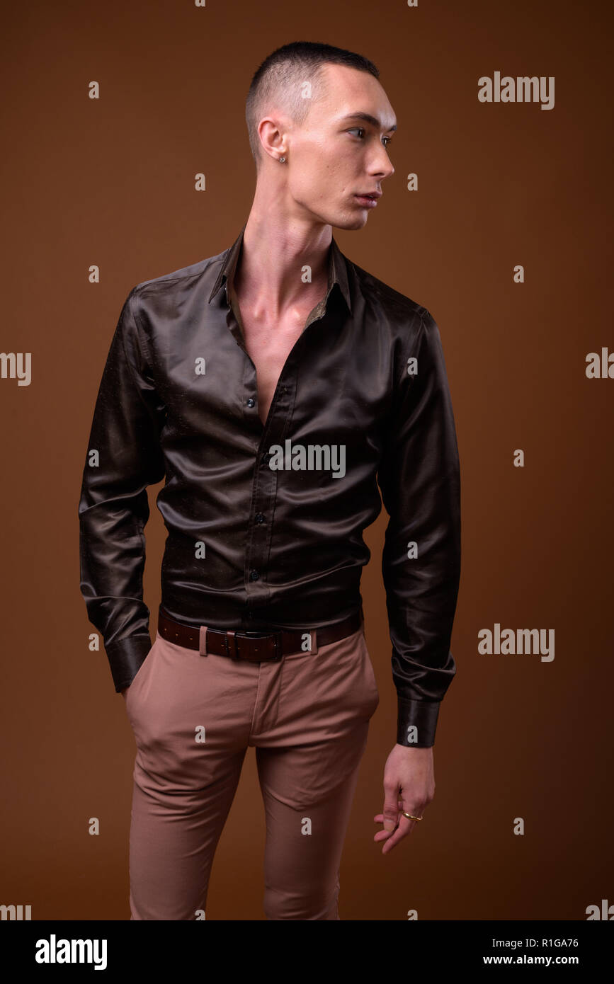 Androgynous profile hi-res stock photography and images - Alamy