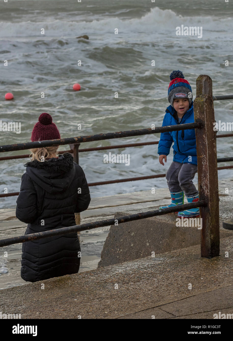 Kids in hats windy hi-res stock photography and images - Alamy