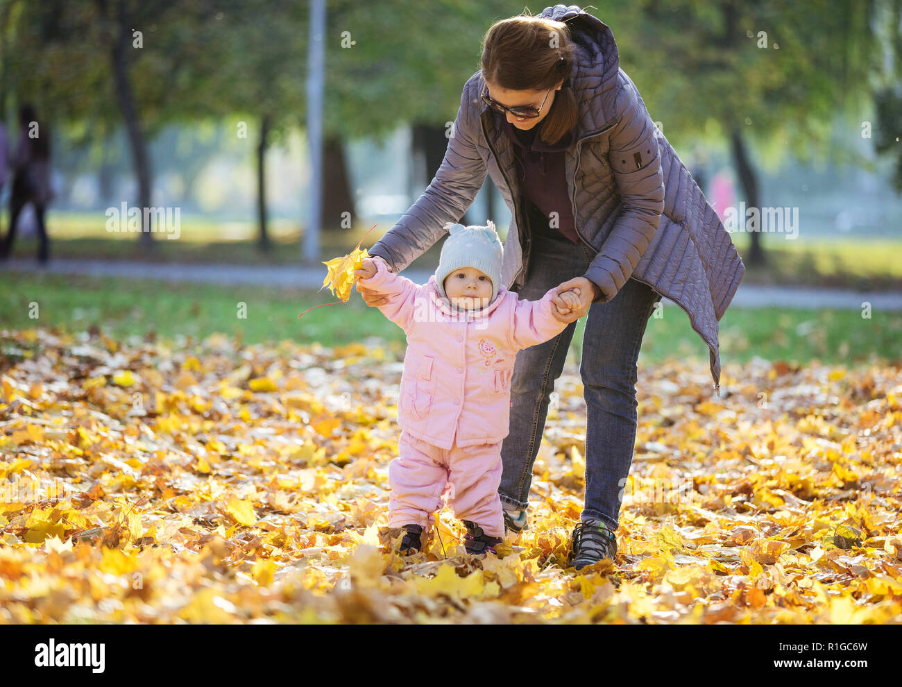 First steps family hi-res stock photography and images - Alamy