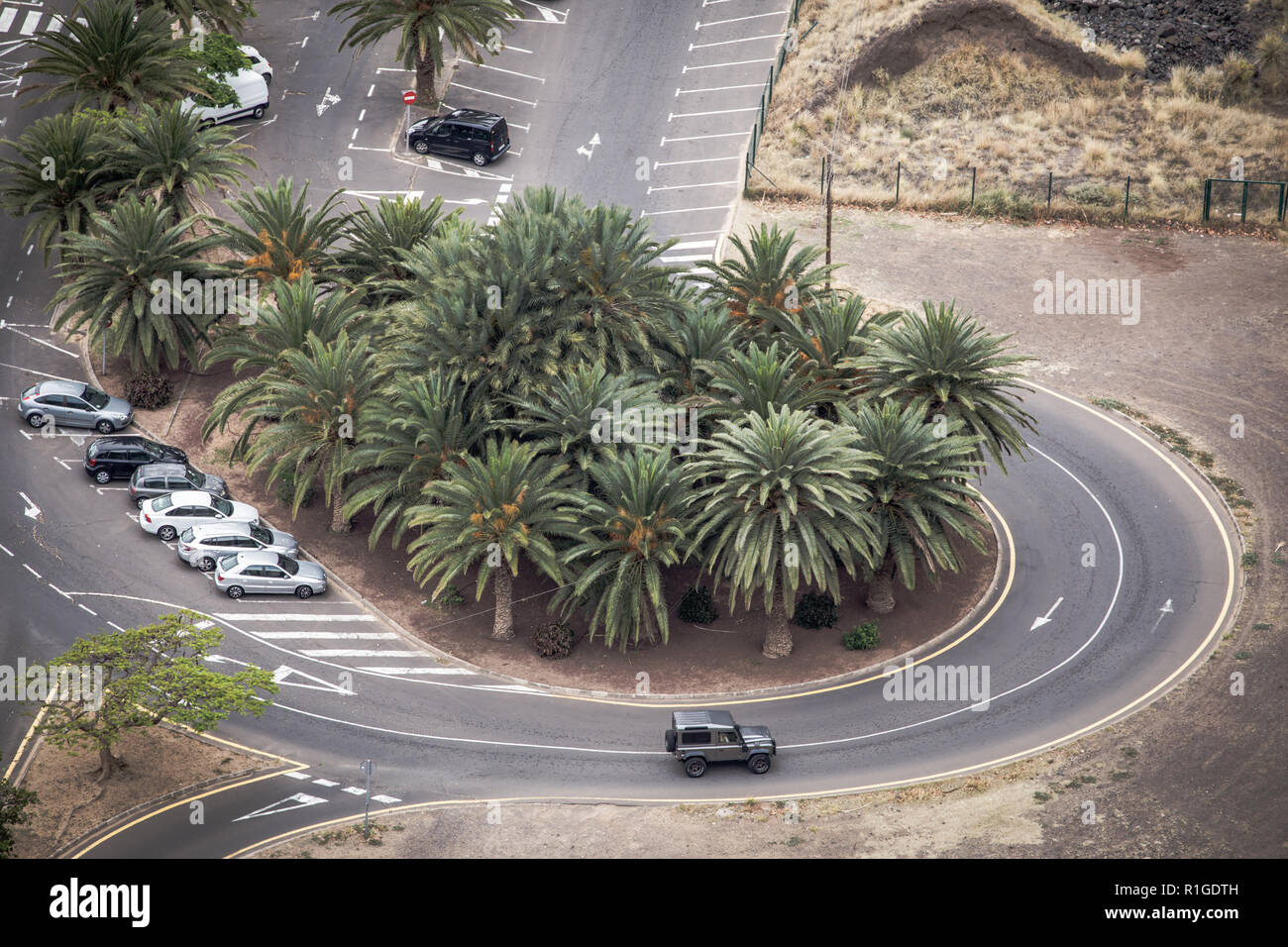 Tropical roundabout hi-res stock photography and images - Alamy
