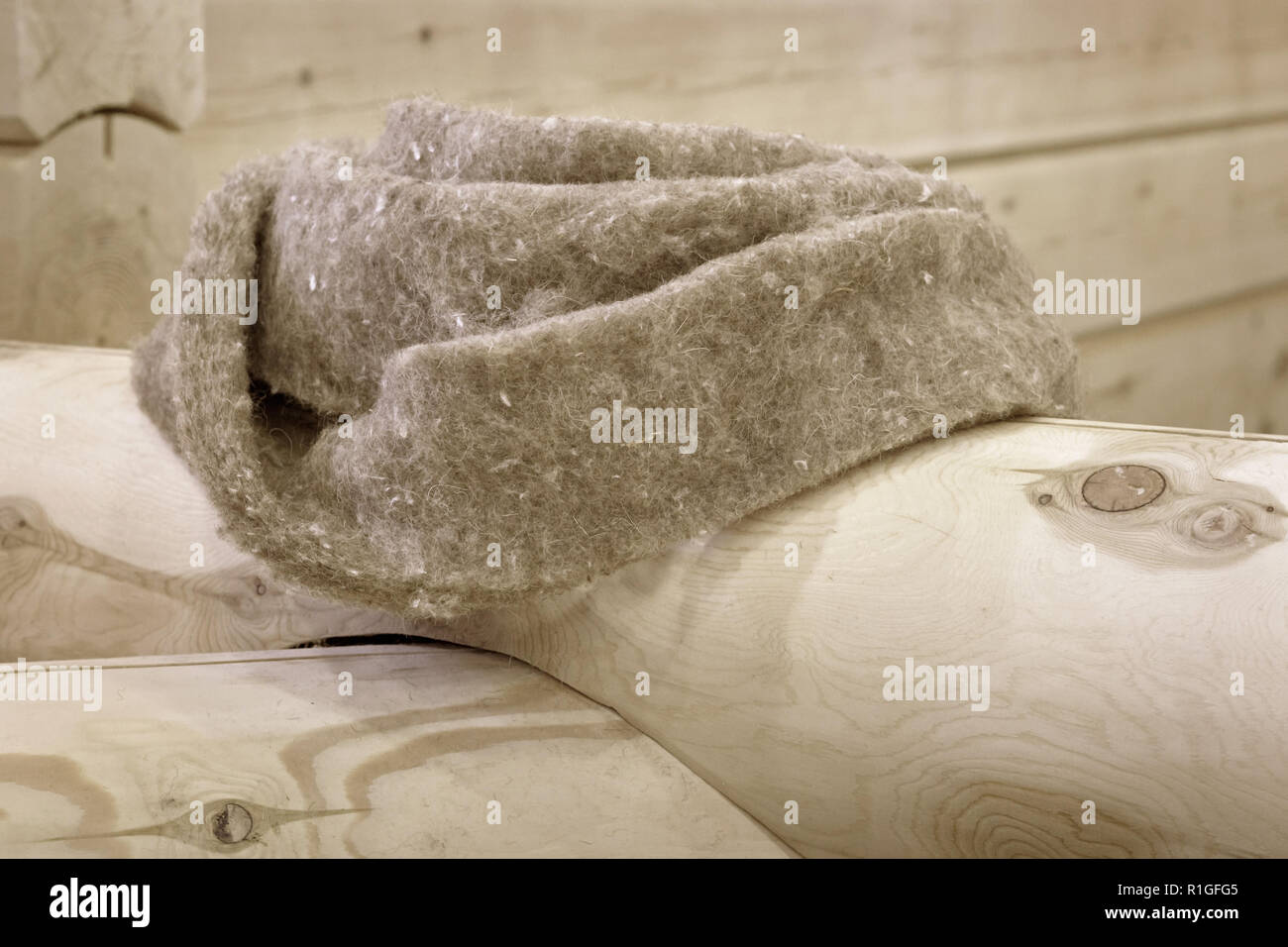 Natural insulation hi-res stock photography and images - Alamy