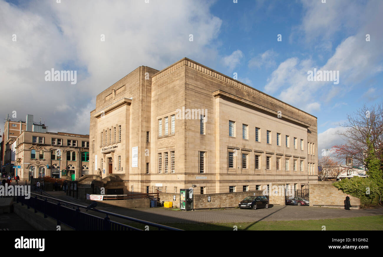 Huddersfield Library and Art Gallery, Princess Alexandra Walk ...