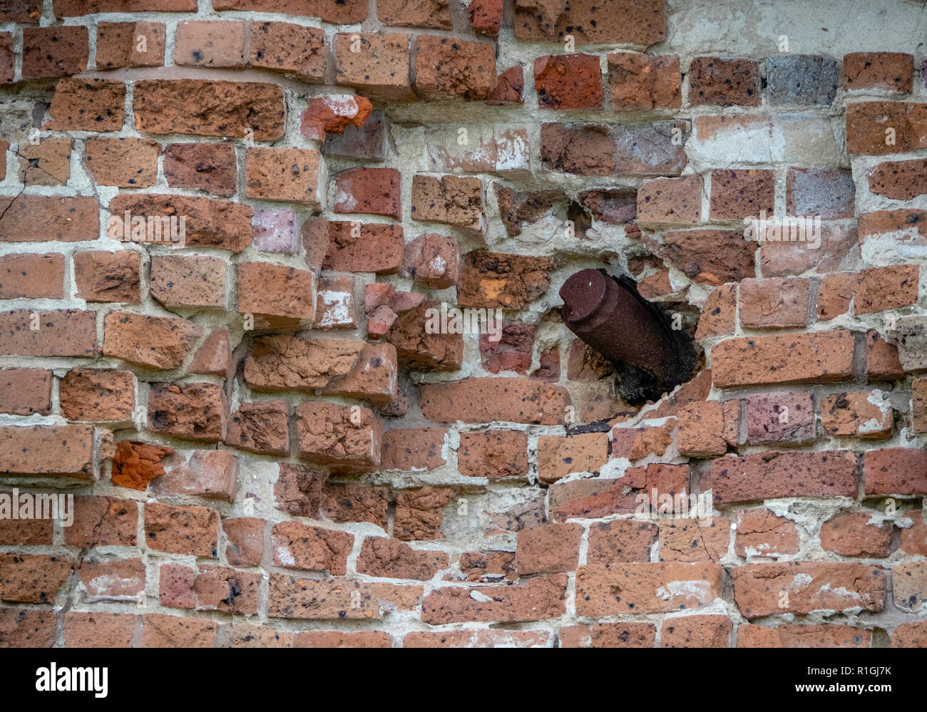 Rifled cannon shell from 1862 drilled through brickwork of Fort Pulaski ...