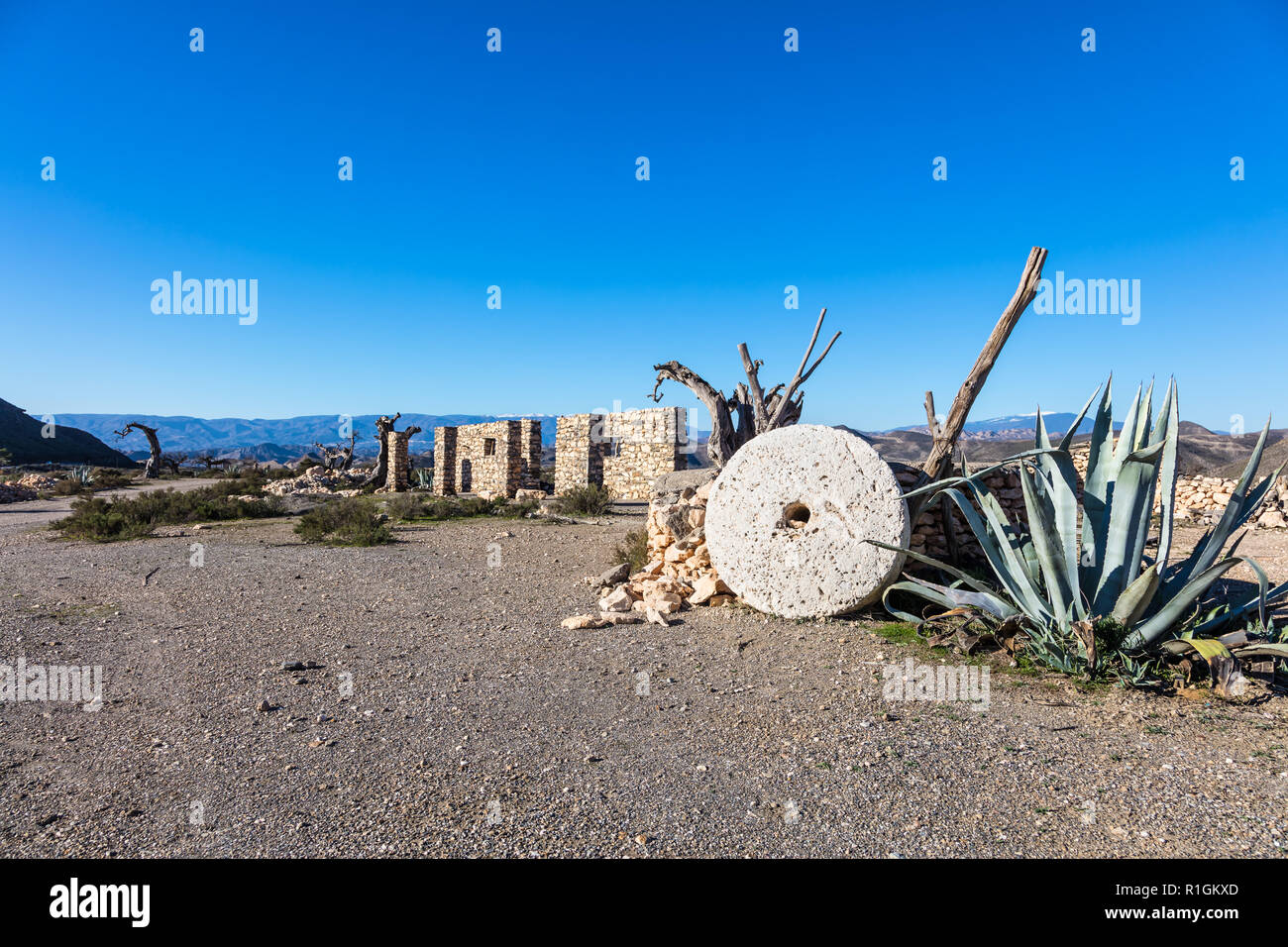 Andalucía tabernas desert spain hi-res stock photography and images - Alamy