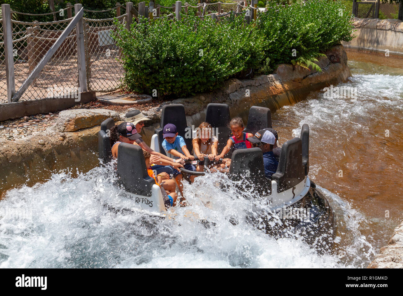 Seaworld Shipwreck Rapids